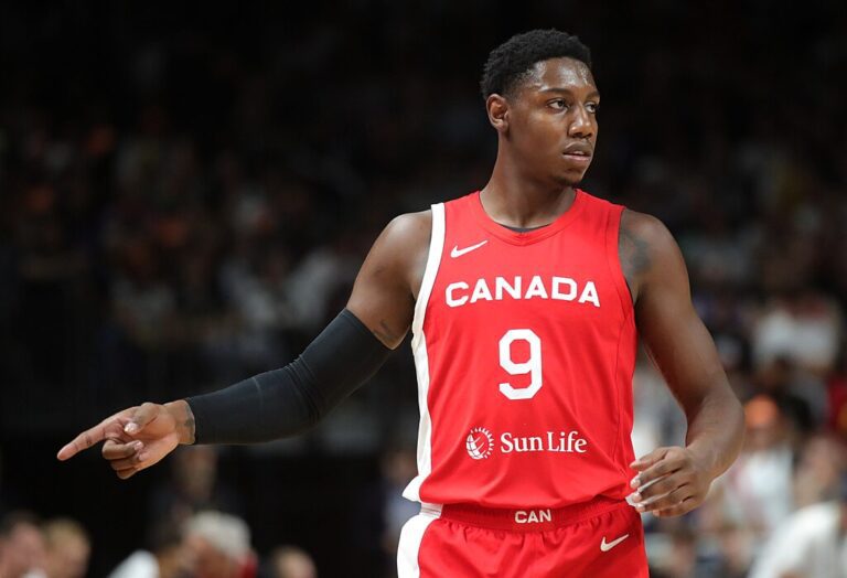 Top 10 Best Canadian NBA Players of All Time - NCR NOW